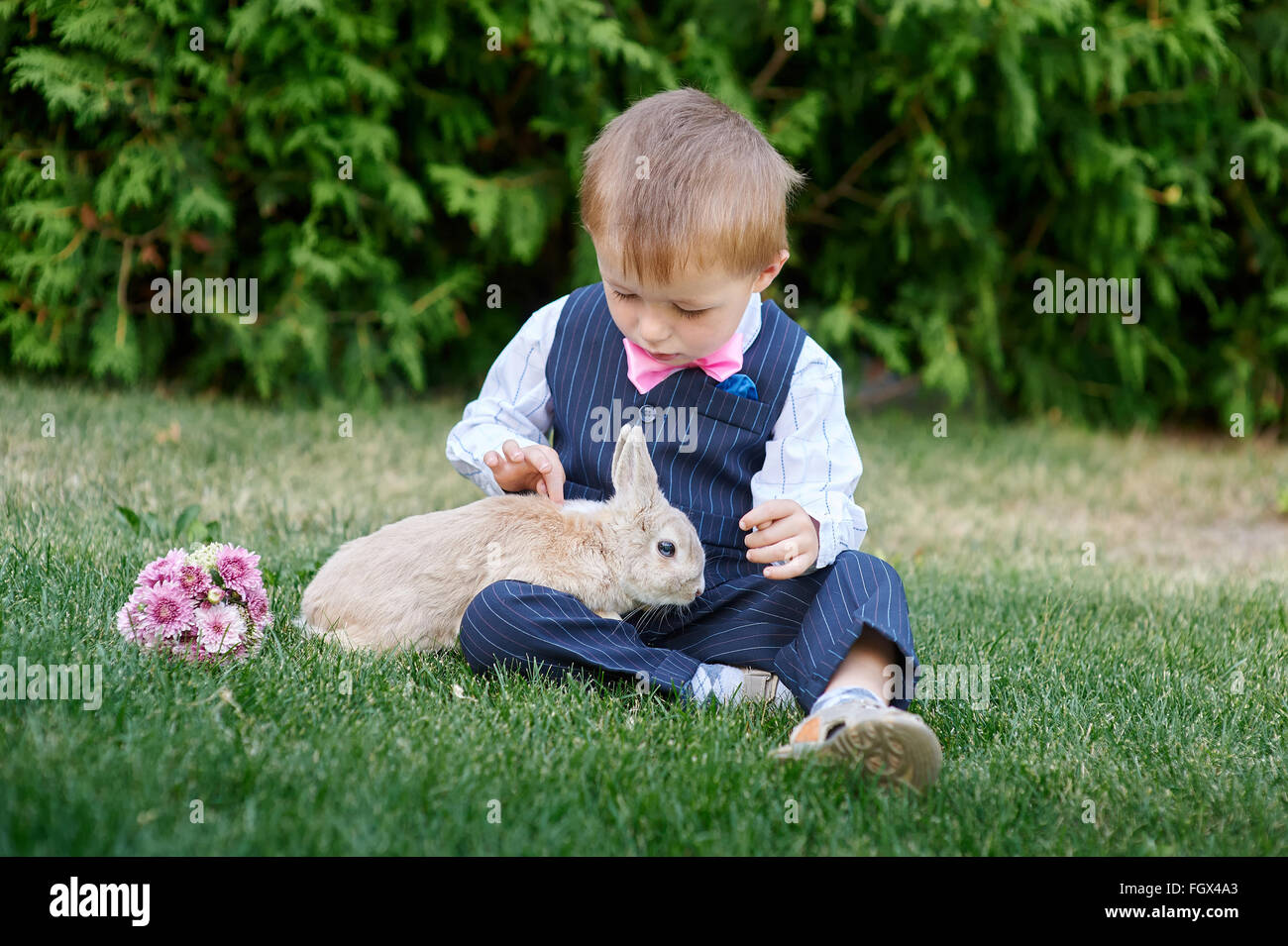 Easter rabbit boy hi-res stock photography and images - Alamy