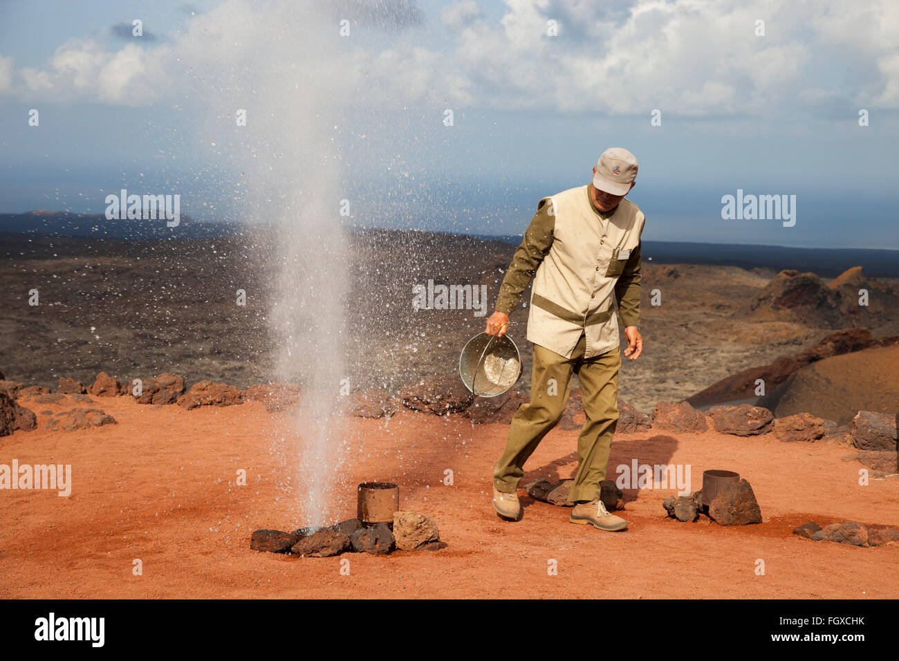 experiment, geyser, Parque Nacional de Timanfaya, Lanzarote island ...