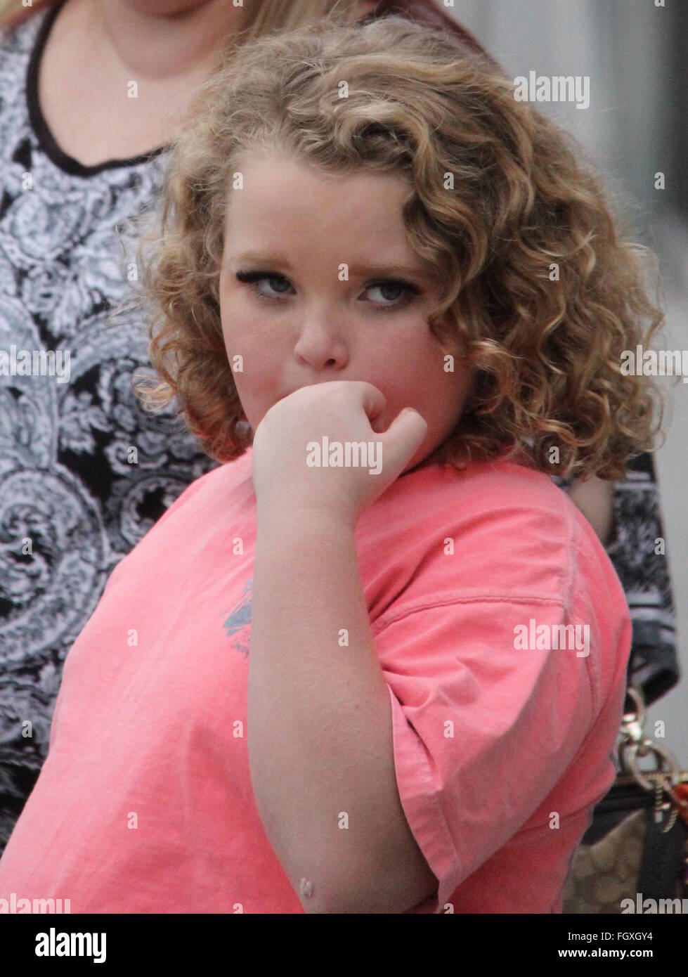 'Honey Boo Boo' Star Alana Thompson filming with Mama June and family ...