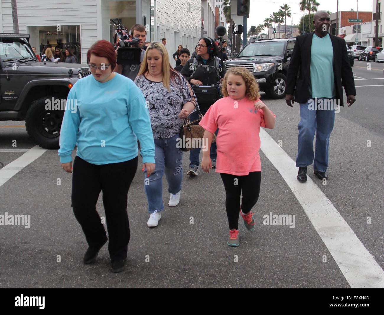 'Honey Boo Boo' Star Alana Thompson filming with Mama June and family ...
