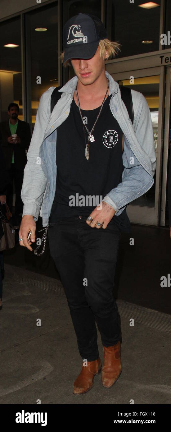 Australian singer Cody Simpson arrives at Los Angeles International ...