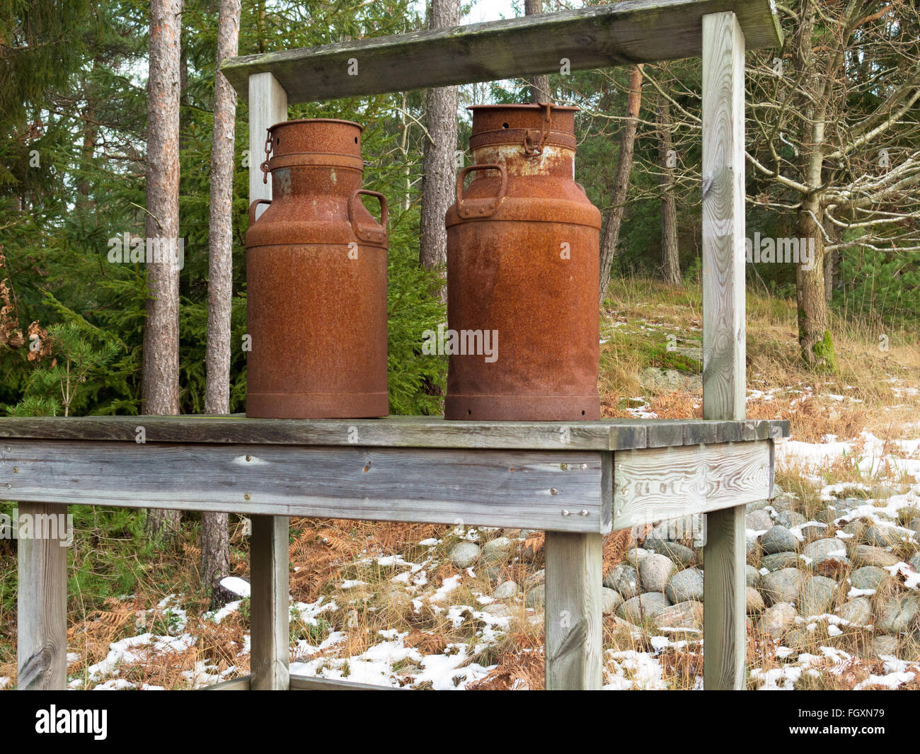 Antique milk can hi-res stock photography and images - Alamy