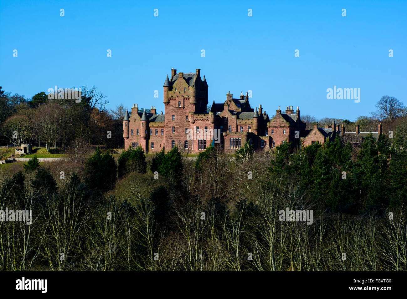 Ayton castle hi-res stock photography and images - Alamy