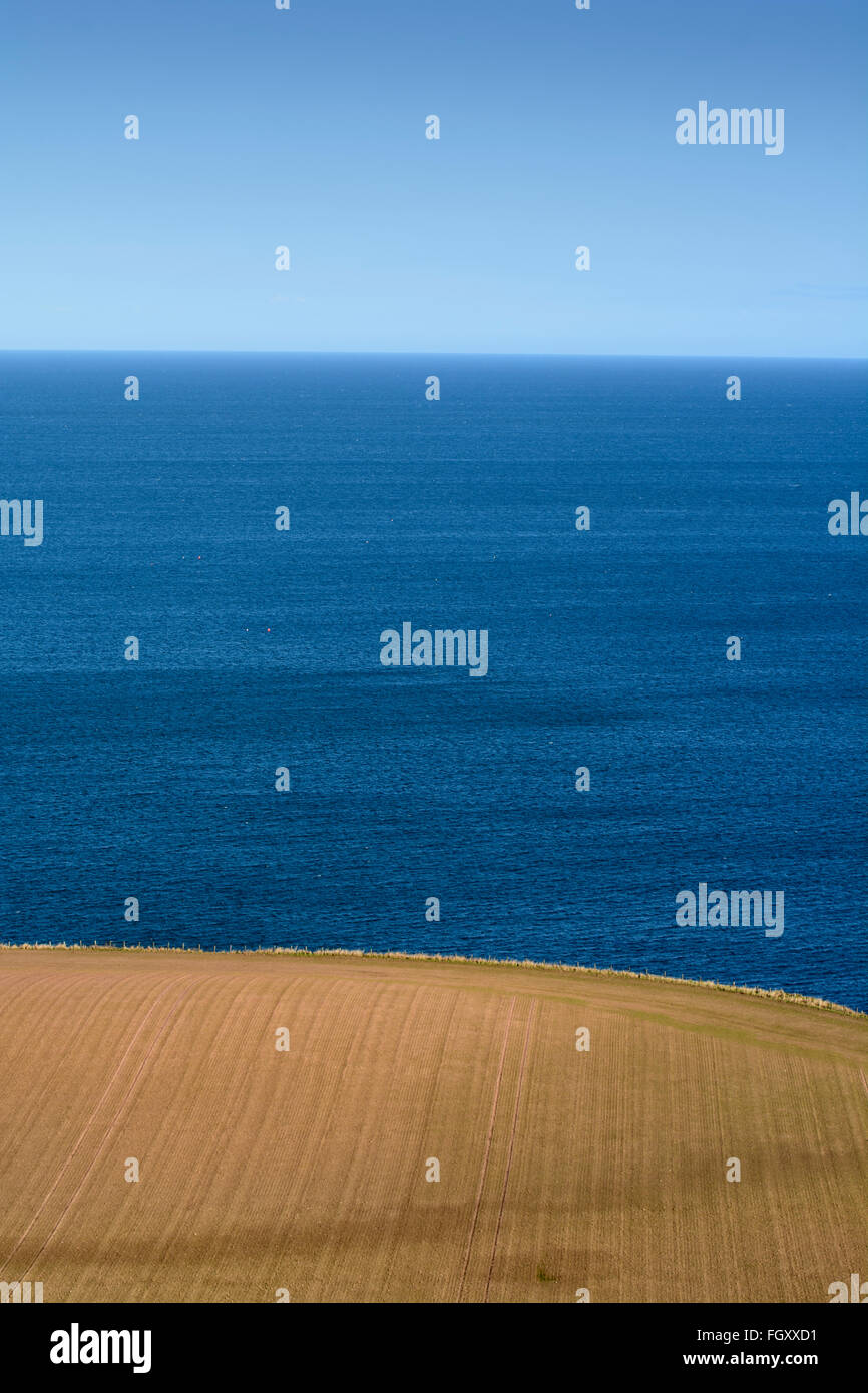Plateau of farm land Stock Photo - Alamy