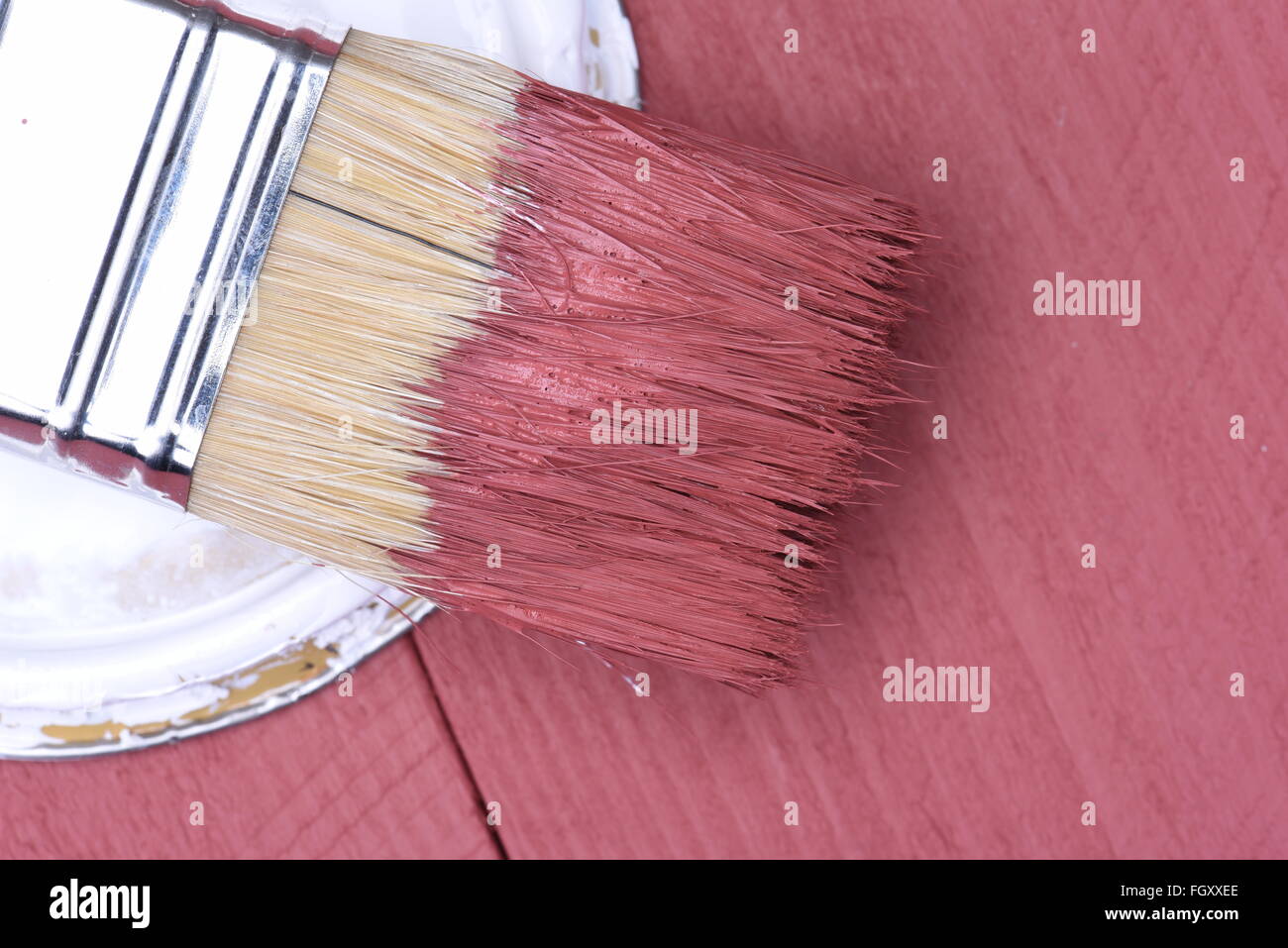 Pink paint brush hi-res stock photography and images - Alamy