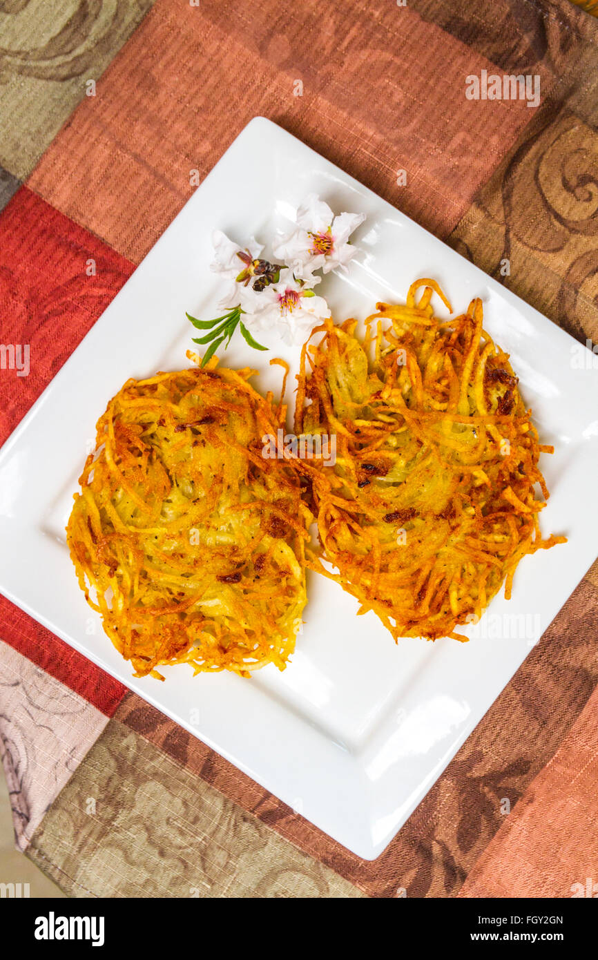 Almond potato hi-res stock photography and images - Alamy