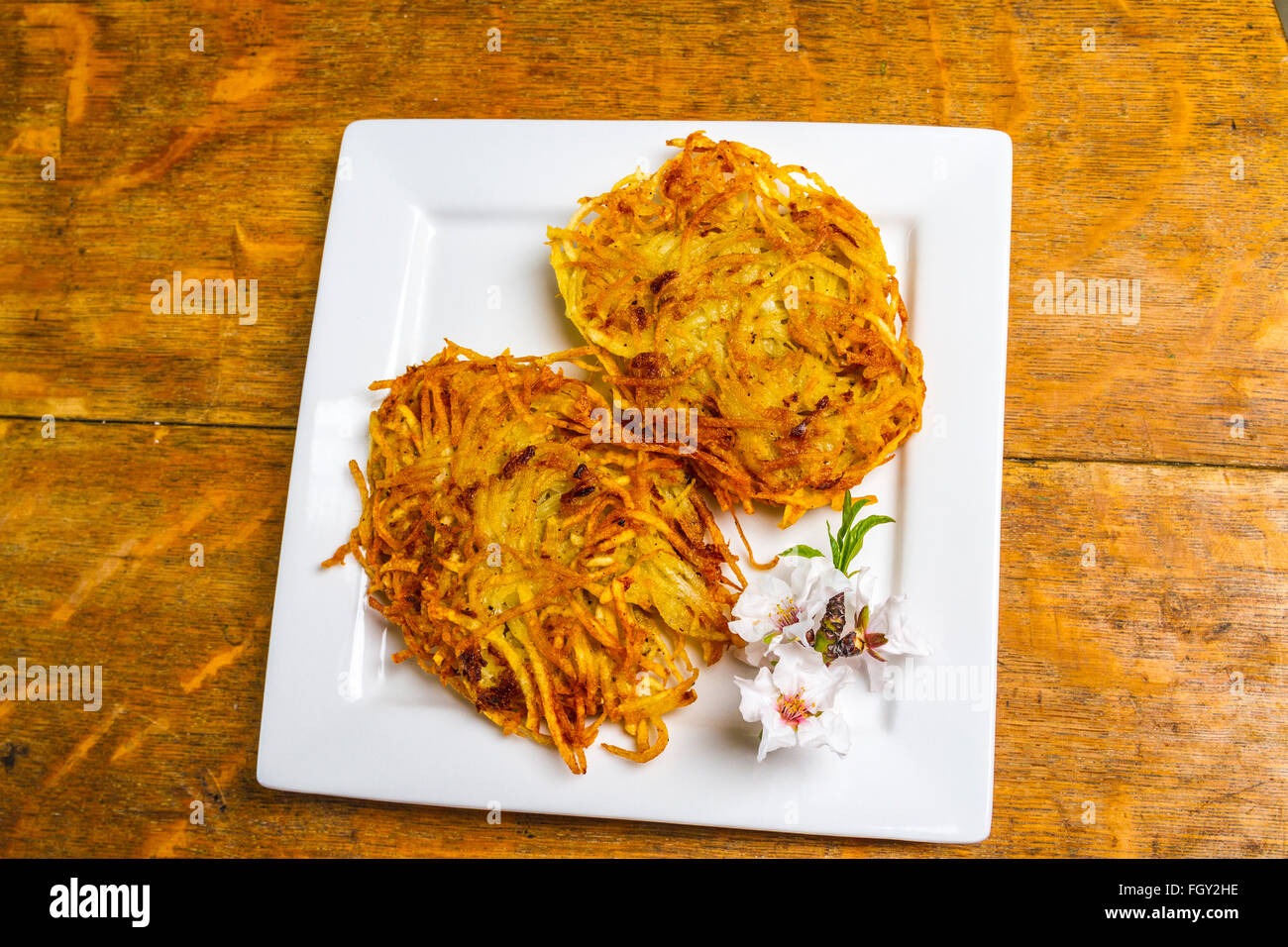 Almond potato hi-res stock photography and images - Alamy