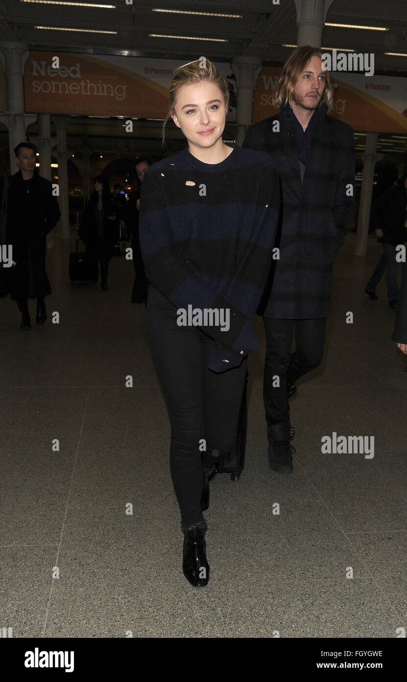 Chloe Moretz and her brother Trevor Duke Moretz arrive at Kings Cross ...