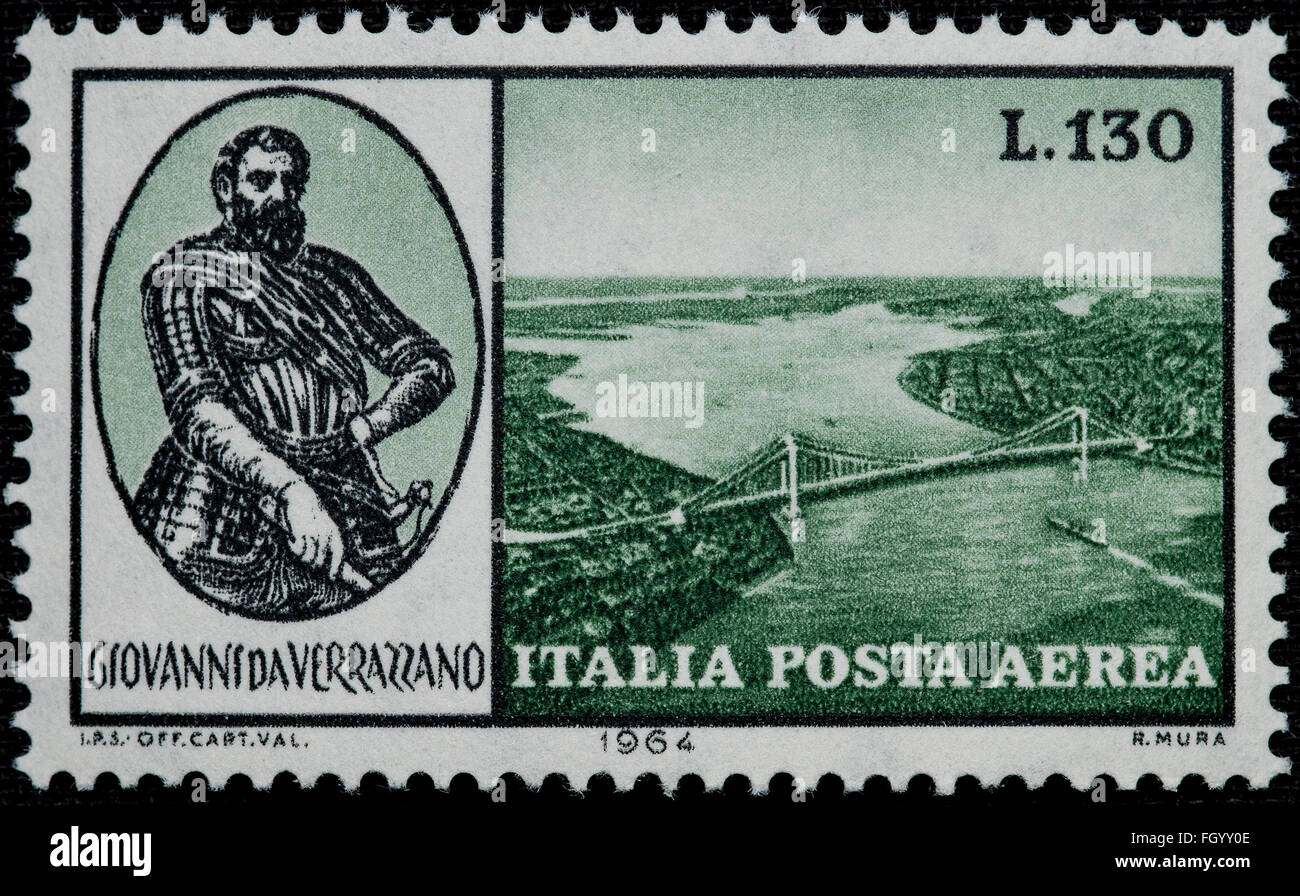 Old italian air mail postage hi-res stock photography and images - Alamy