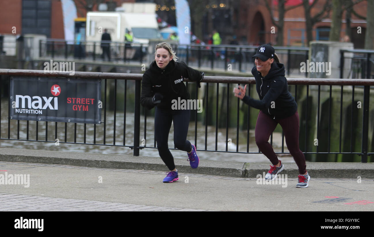 Kimberly Wyatt working out on the South Bank outside ITV Studios ...