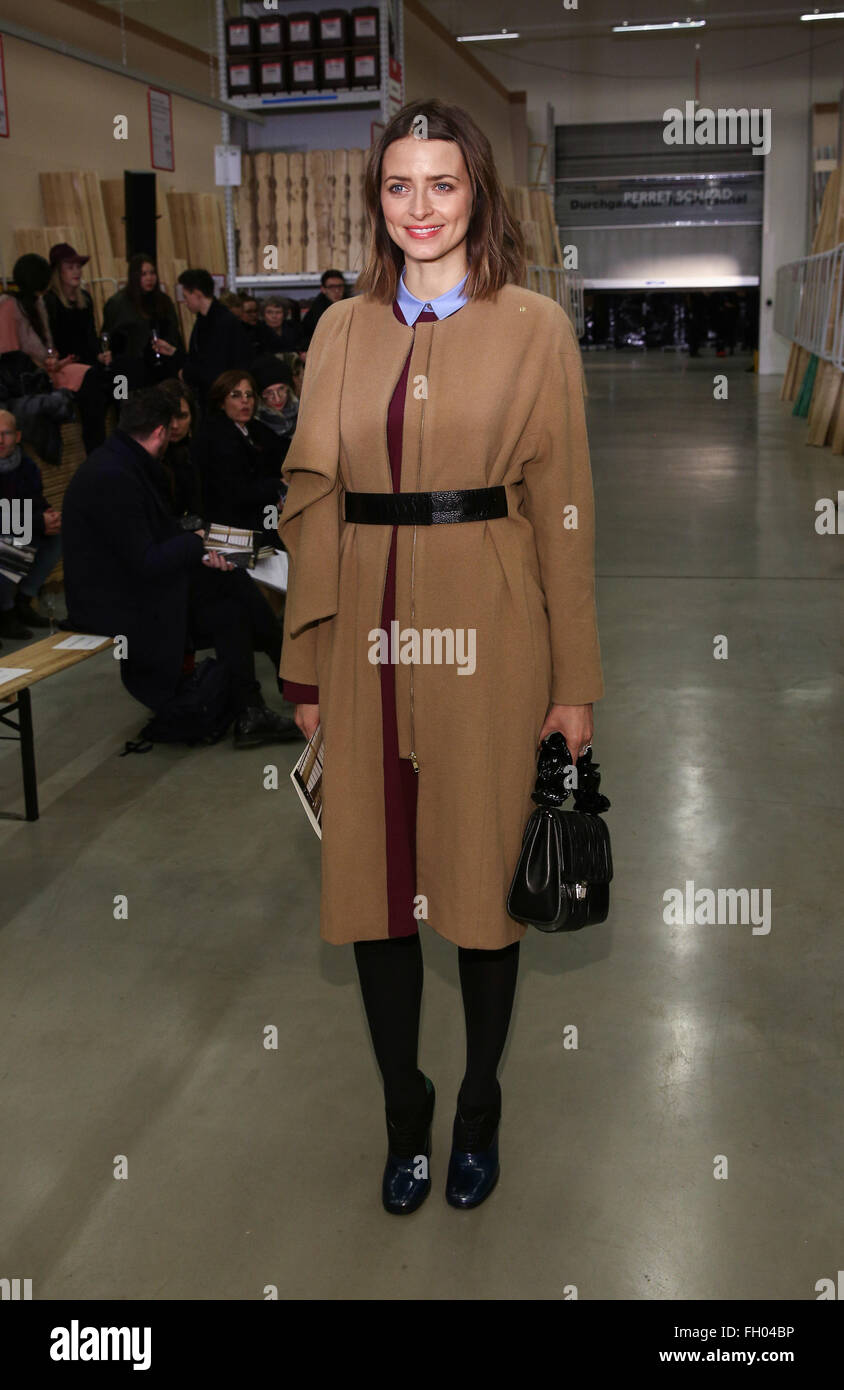 Perret Schaad Fall 2016 Runway Show at Fashion Week Berlin in ...