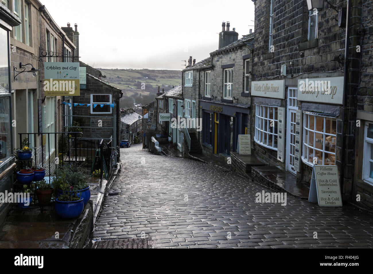 Haworth main street hi-res stock photography and images - Alamy
