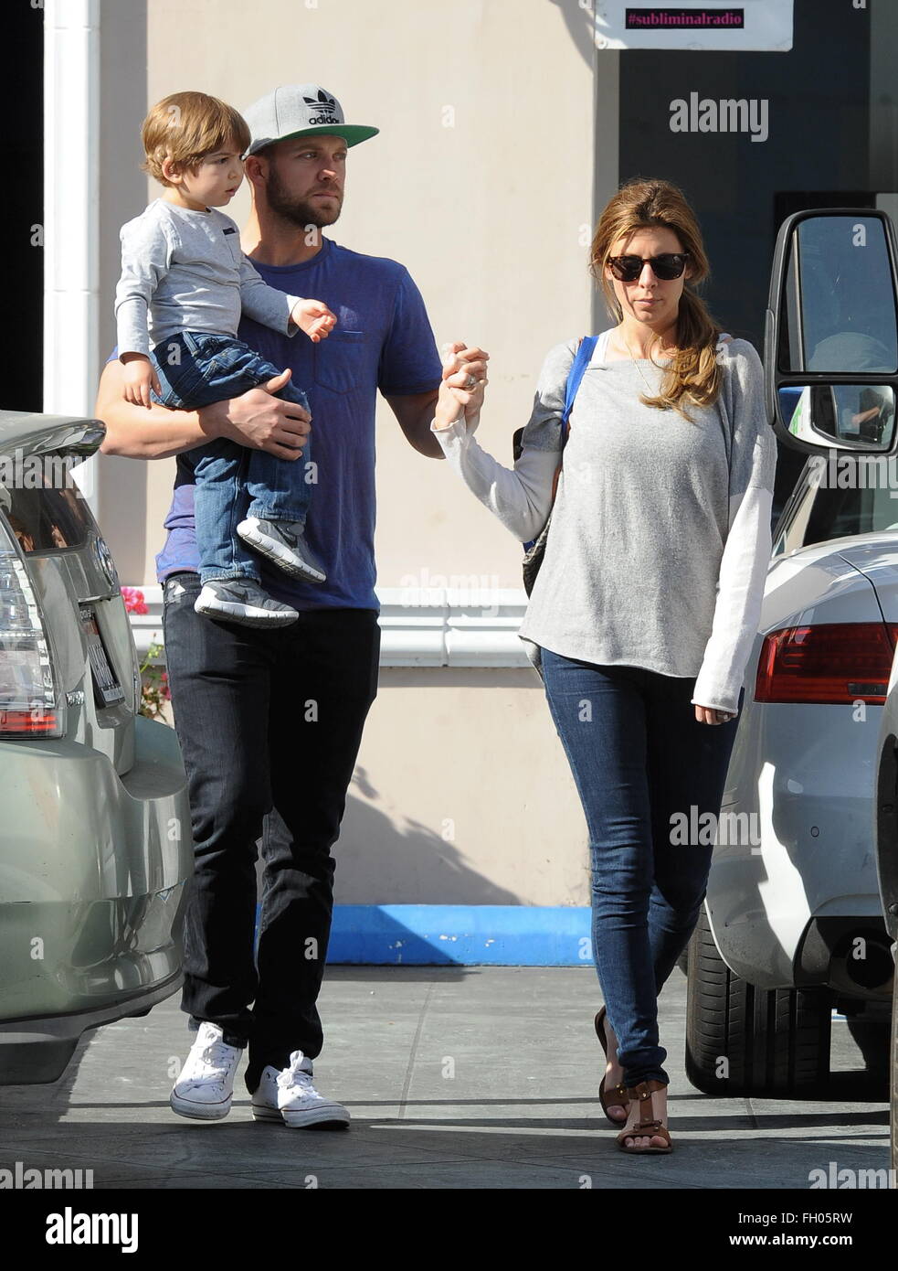 Actress Jamie-Lynn Sigler out for the first time after revealing she ...