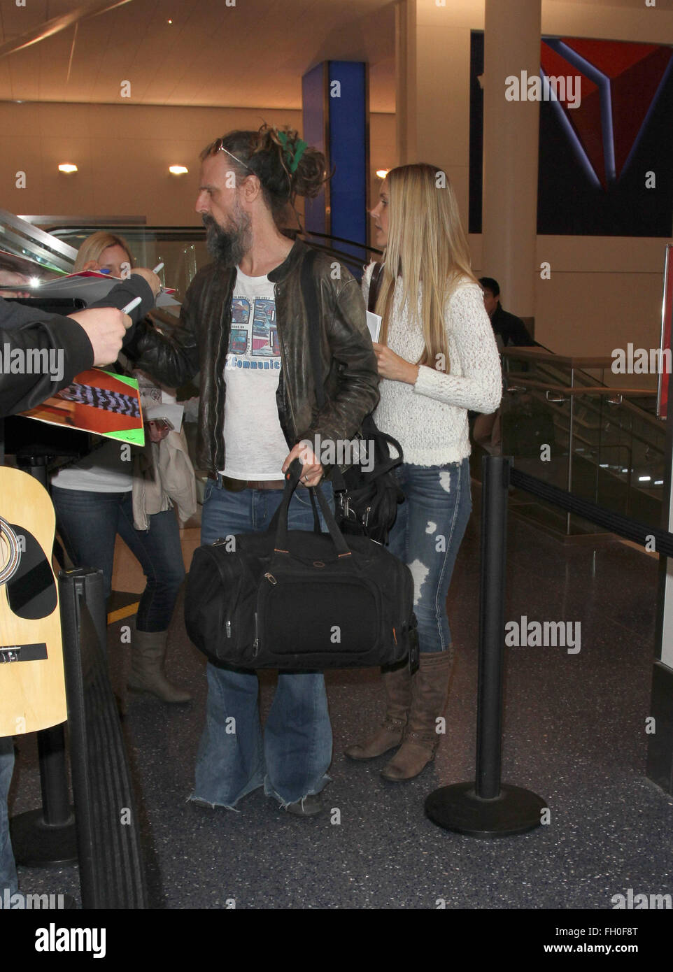Rob Zombie and his wife Sheri Moon Zombie arrive at Los Angeles ...