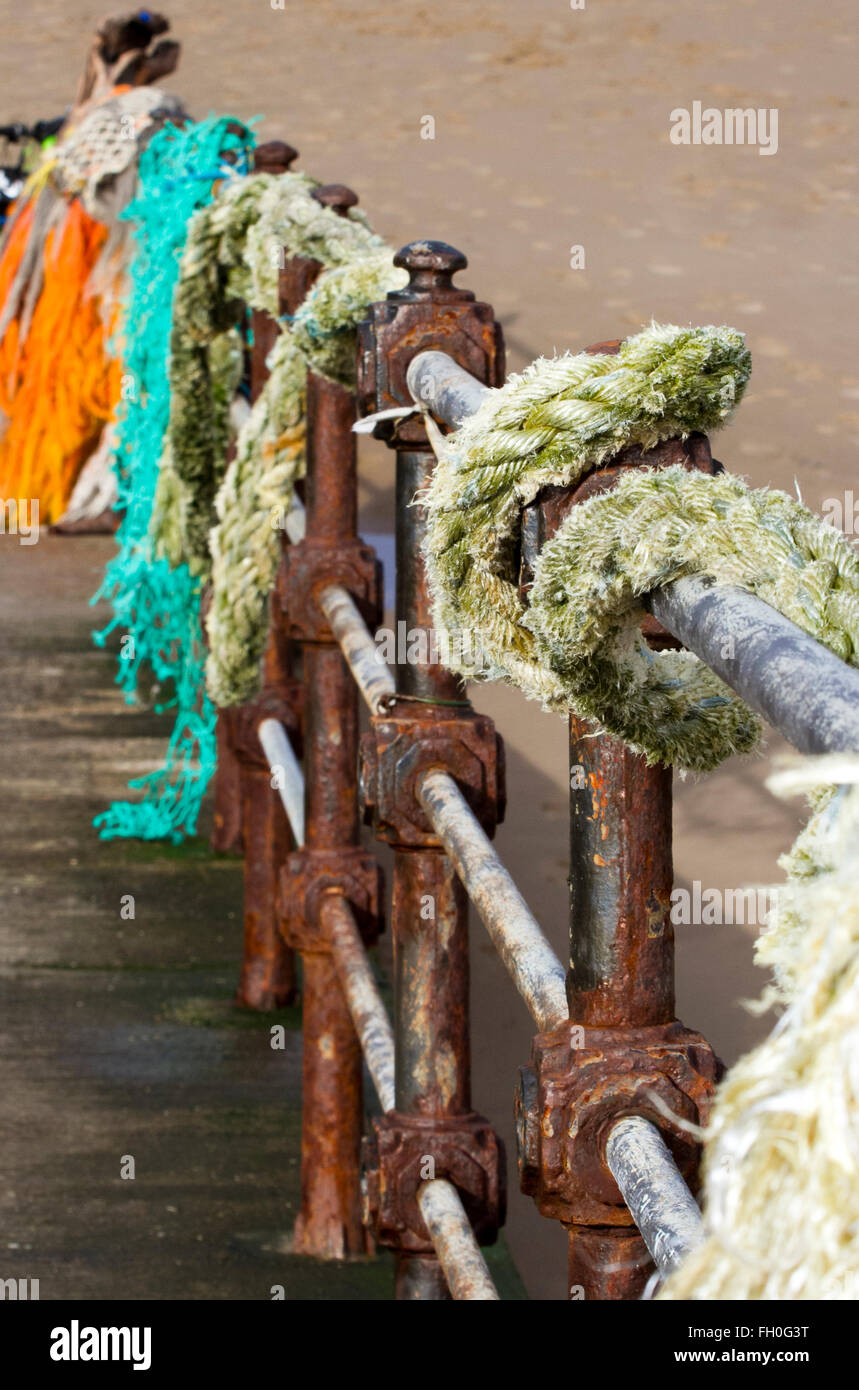 a rope ropes rig rigged rigging moor moored mooring ship ships shipping ...