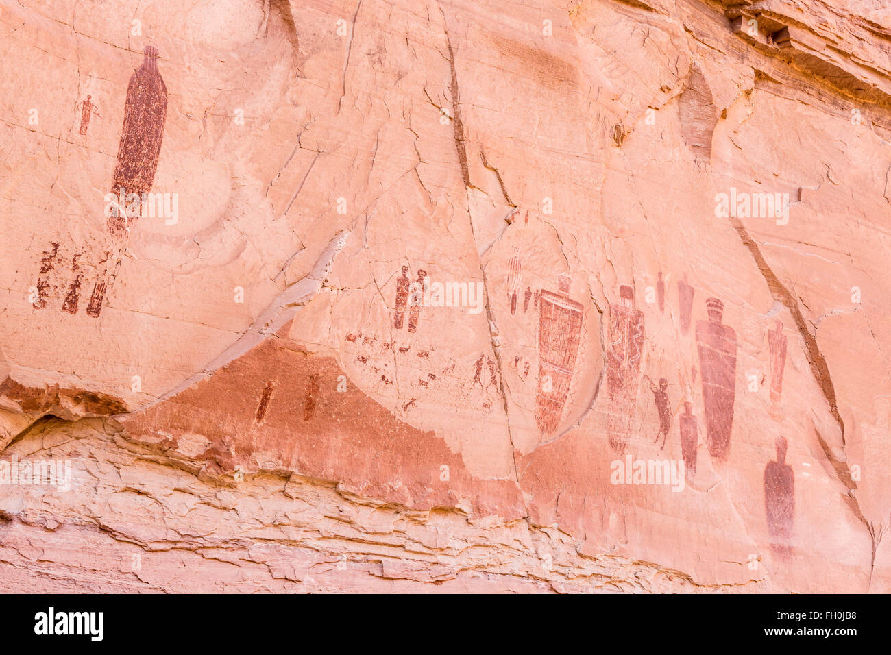 A section of the Great Gallery Barrier Canyon paintngs in the remote ...