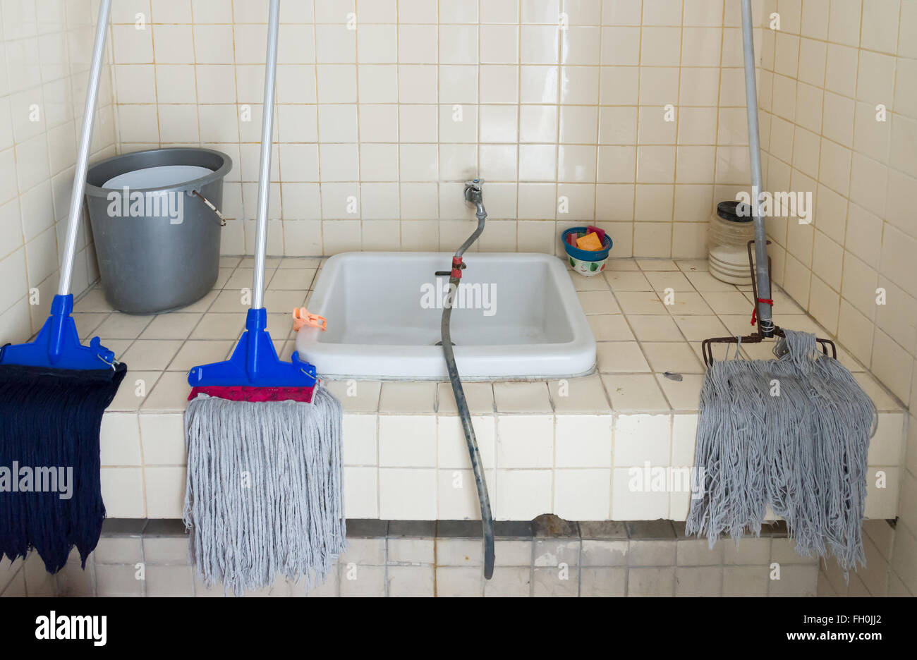 Old mop bucket hi-res stock photography and images - Alamy
