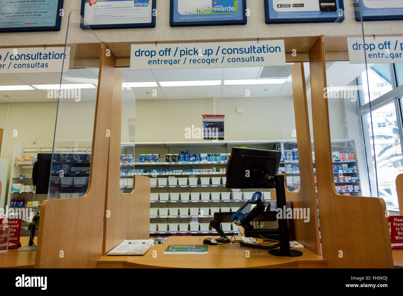 Miami Beach Florida,Walgreens,pharmacy,drugstore,interior inside ...