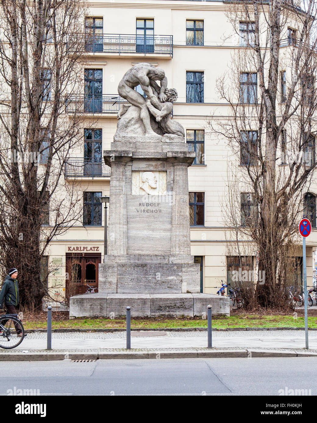 The Rudolf Virchow Monument (Rudolf-Virchow-Denkmal) created by Fritz ...