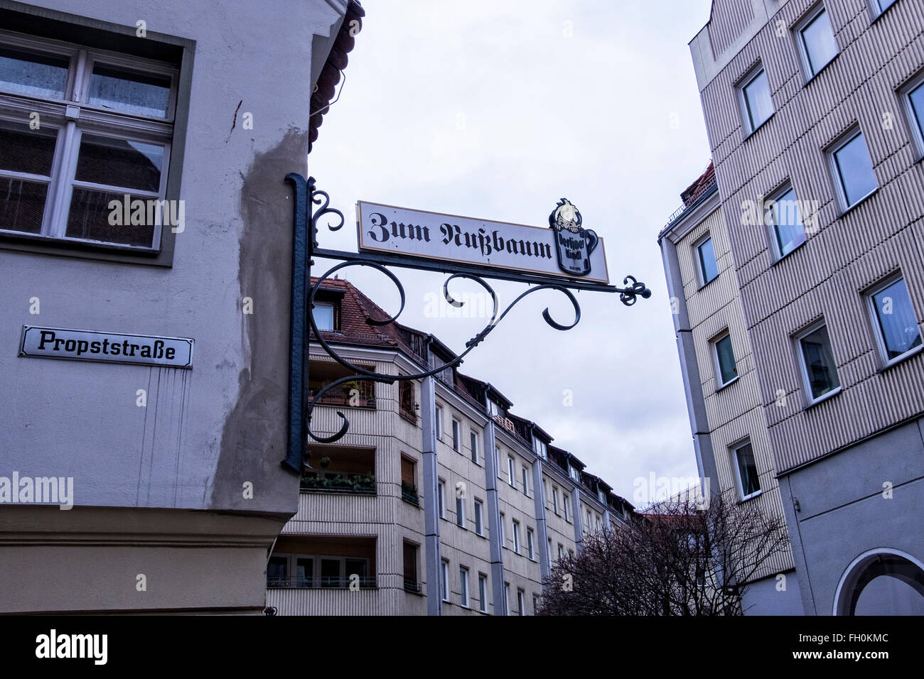 Pub sign in the Berlin old town, Nikolaiviertel, Berlin Stock Photo - Alamy