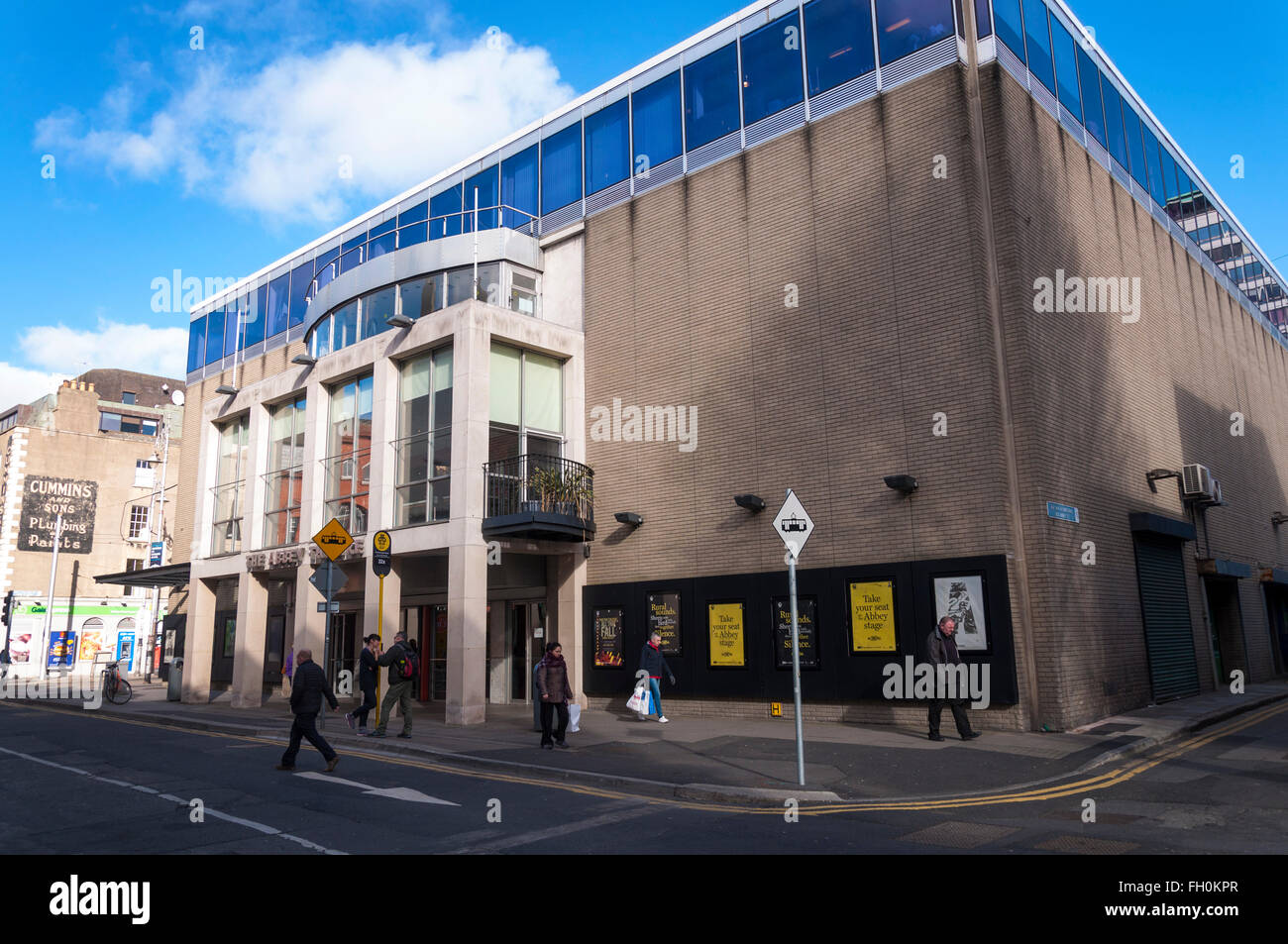 Abbey theatre dublin hi-res stock photography and images - Alamy