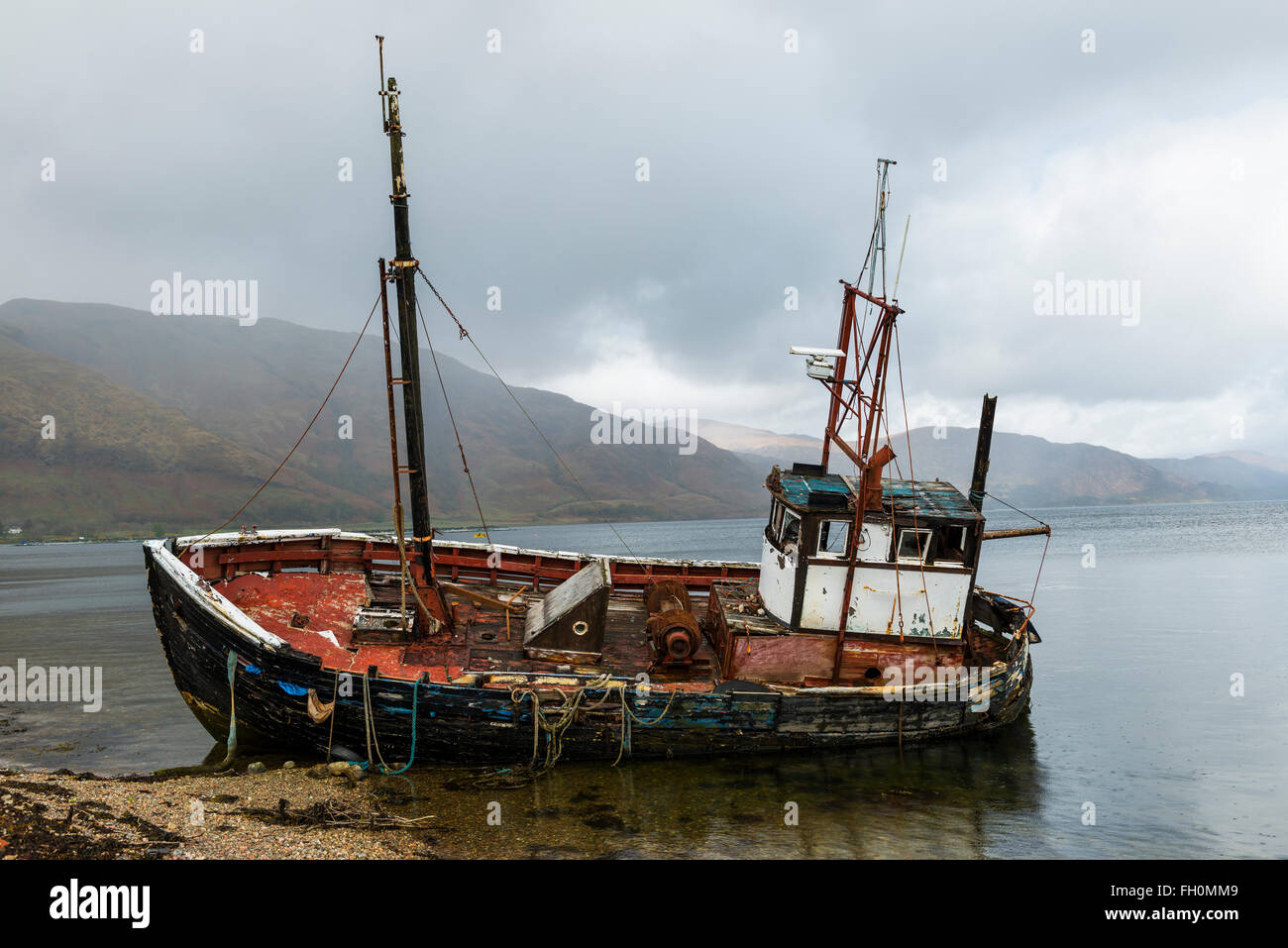 Boat wreck beach hi-res stock photography and images - Alamy