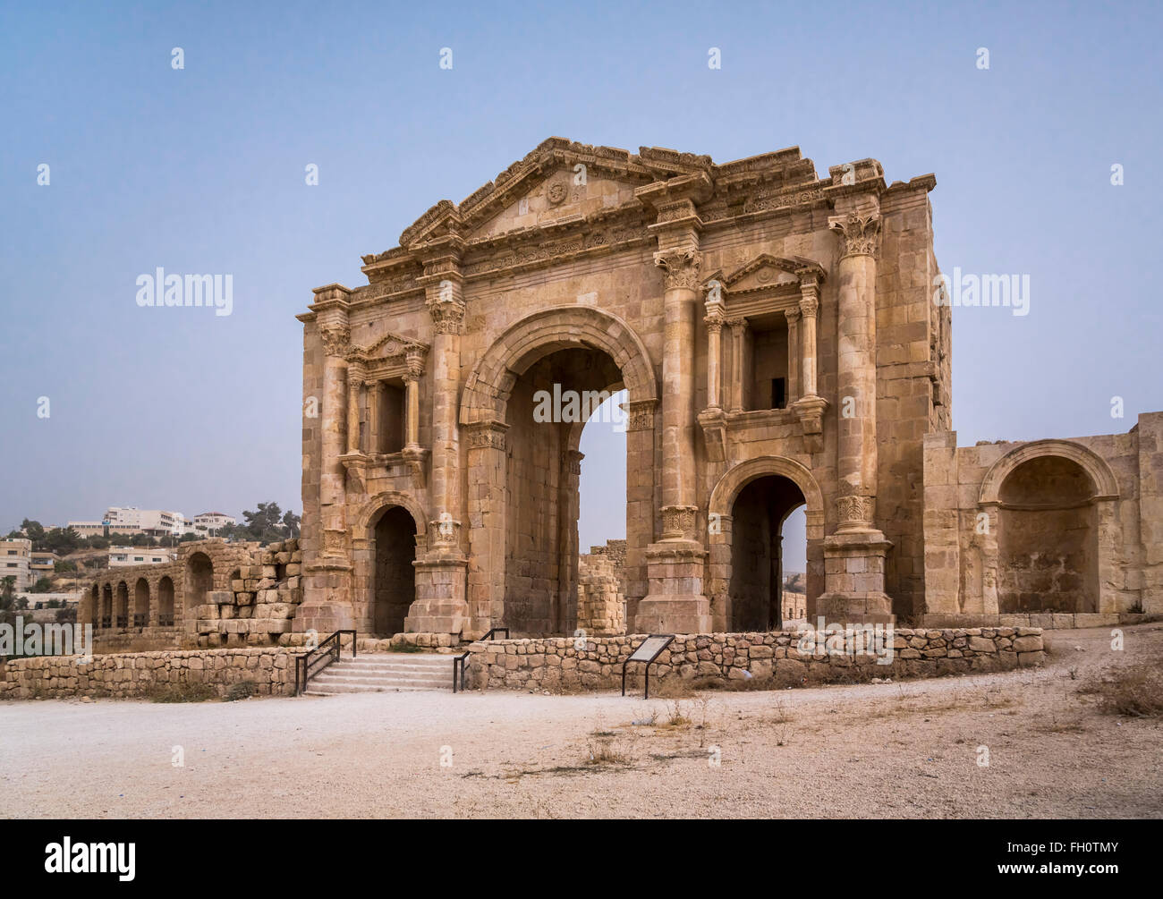 The Arch of Hadrian in the archaeological ruins of Jerash, Hashemite ...