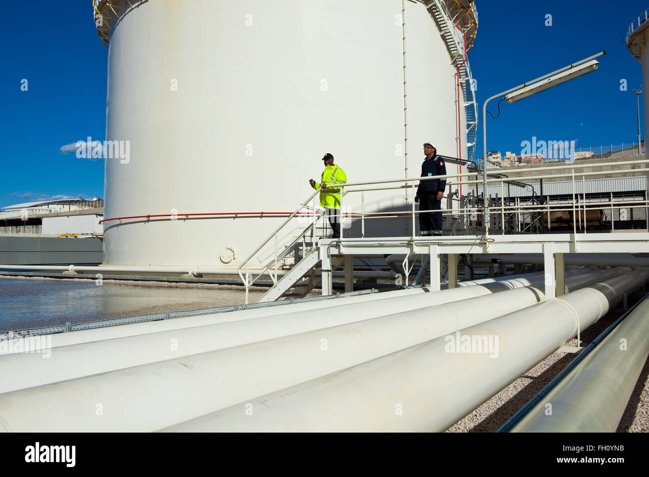 Oil storage tanks Stock Photo - Alamy