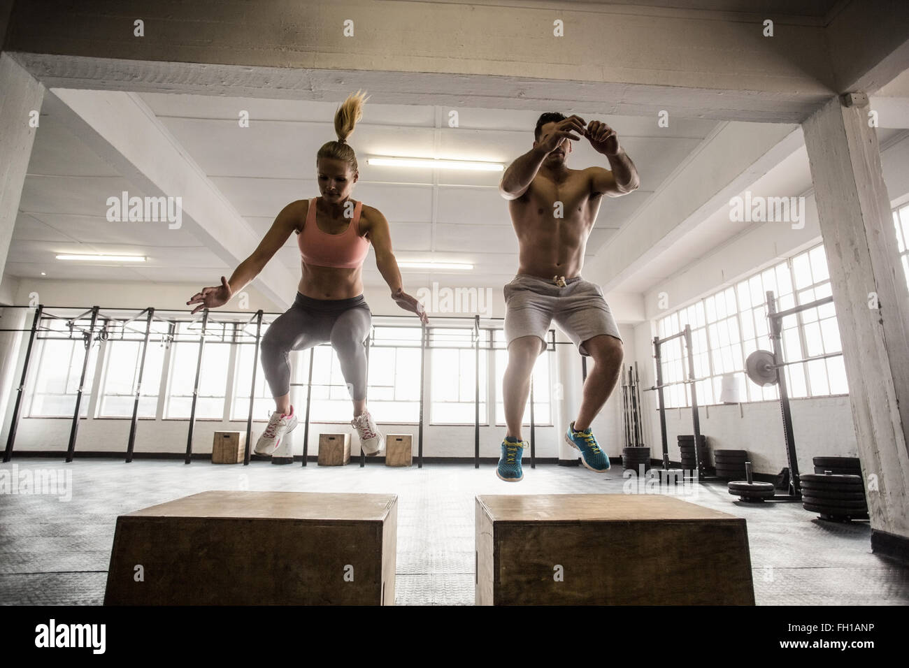 Stron box hi-res stock photography and images - Alamy