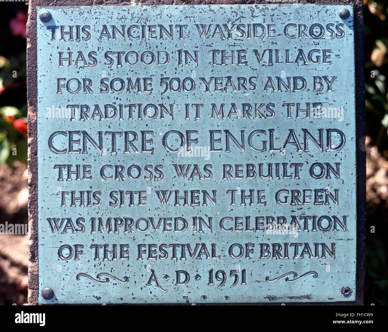 Plaque detailing stone cross in the centre of England, Meriden, West ...