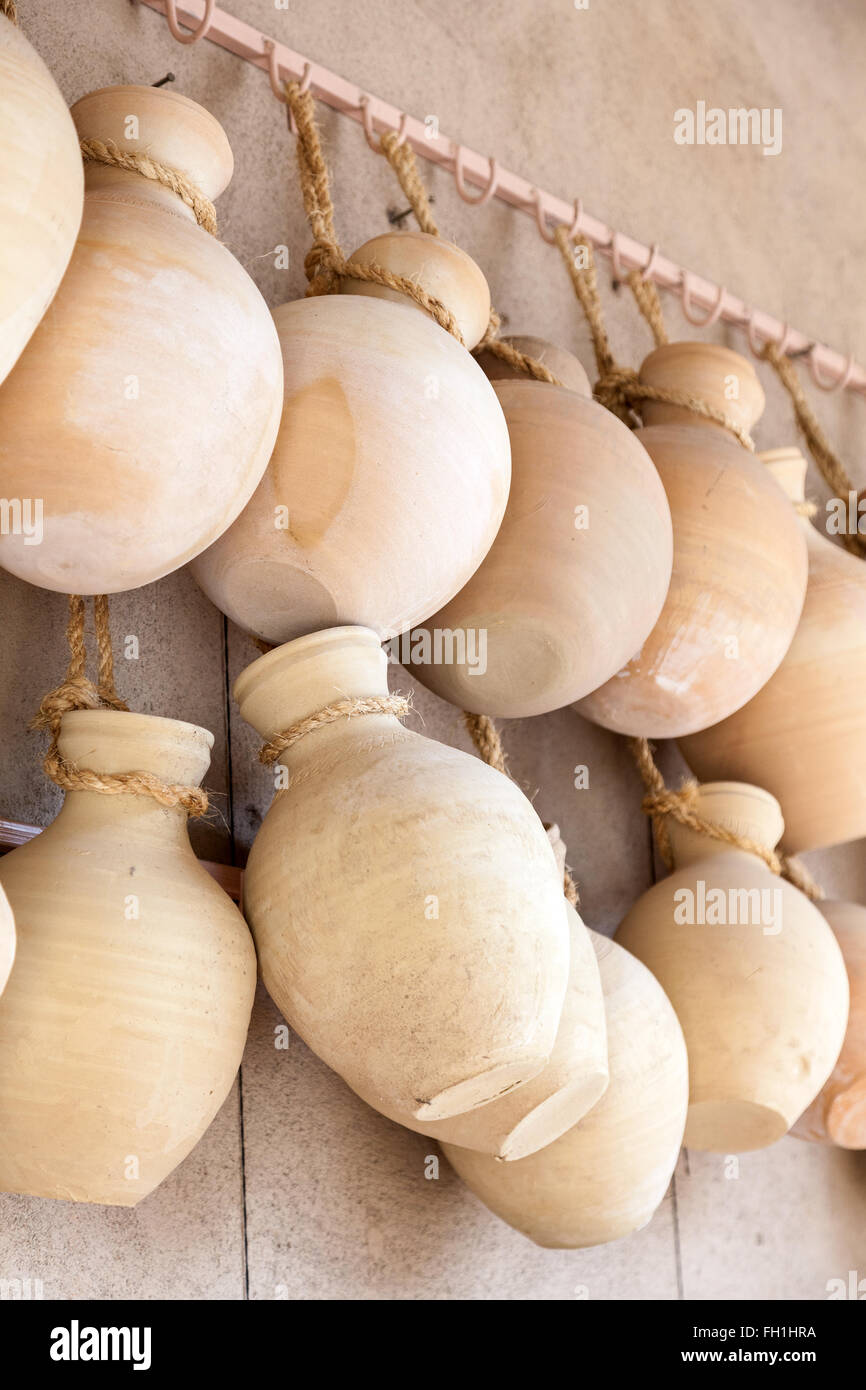 Terracotta pots for sale in Nizwa souk. Sultanate of Oman, Middle East ...