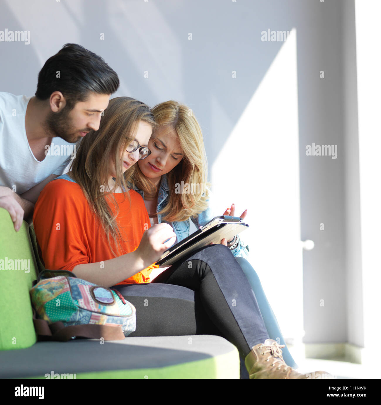 Teen girl school project hi-res stock photography and images - Alamy