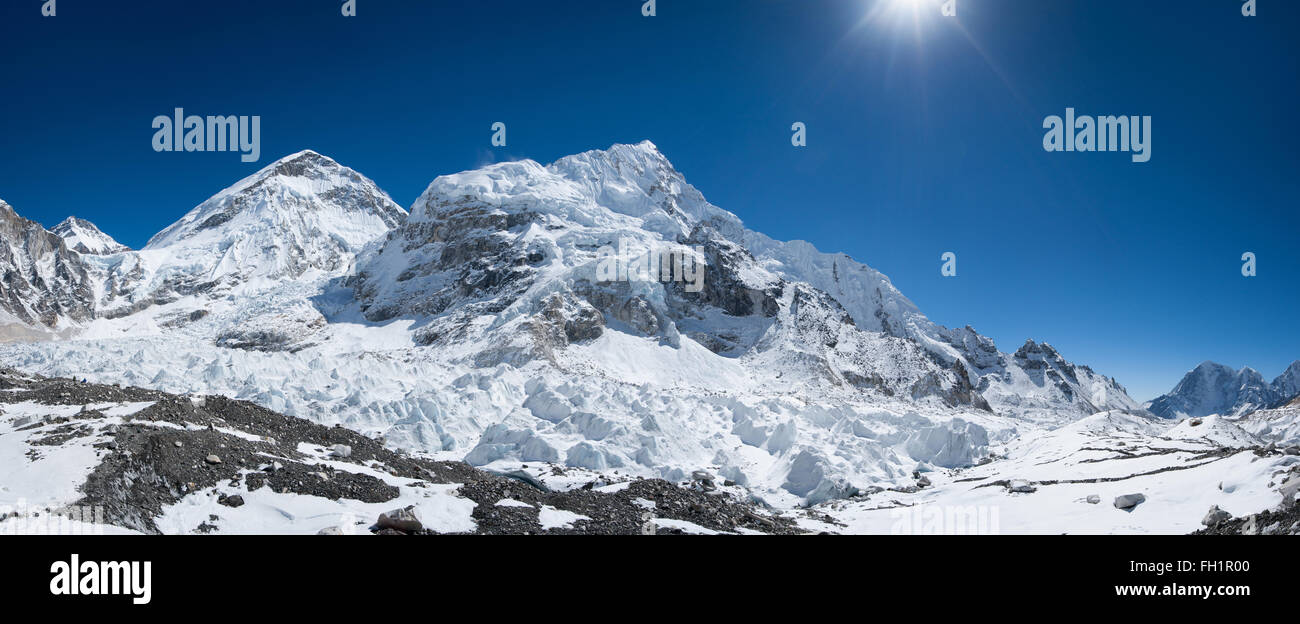 Panoramic view everest lhotse hi-res stock photography and images - Alamy