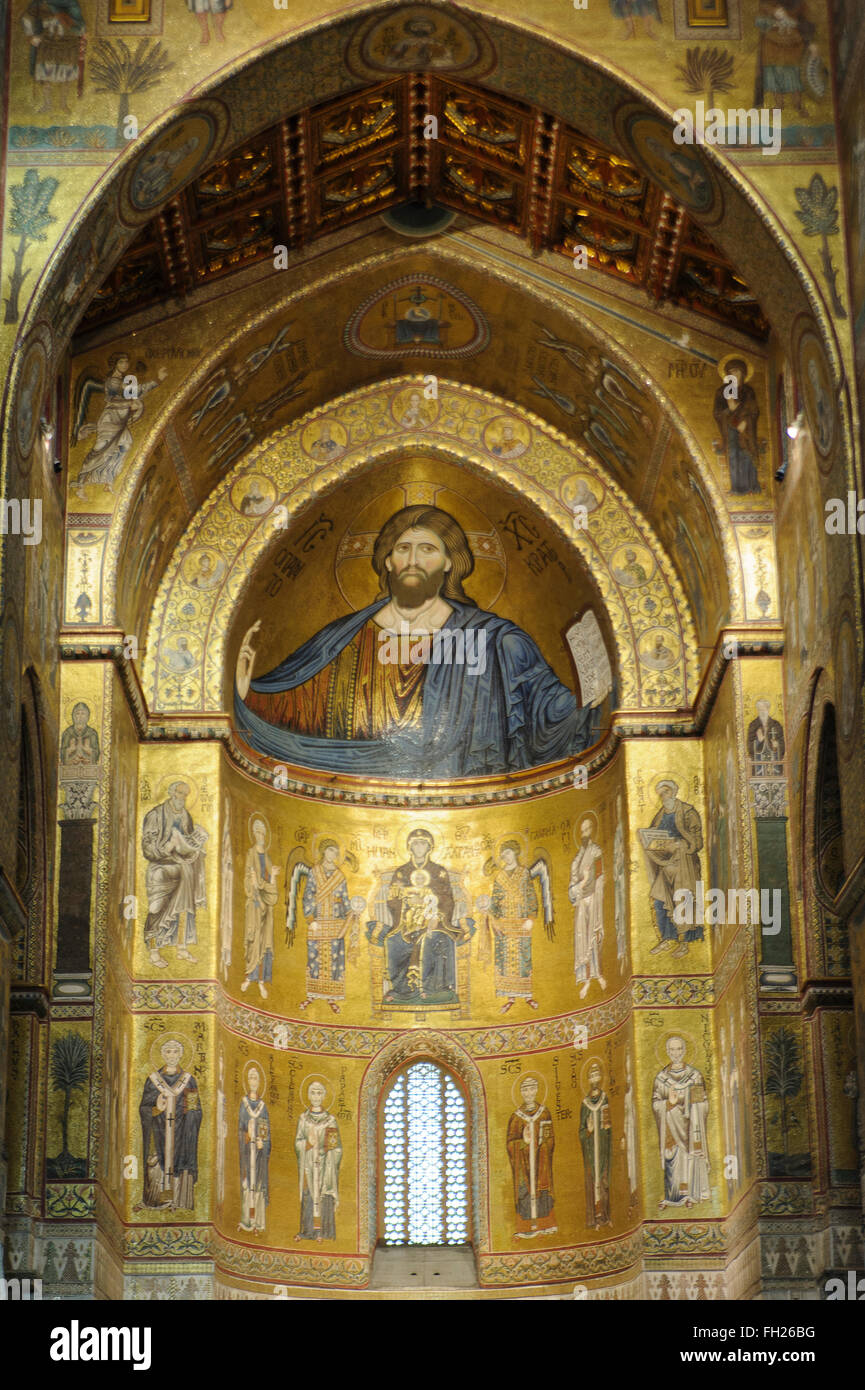 Pictures of a church Stock Photo - Alamy