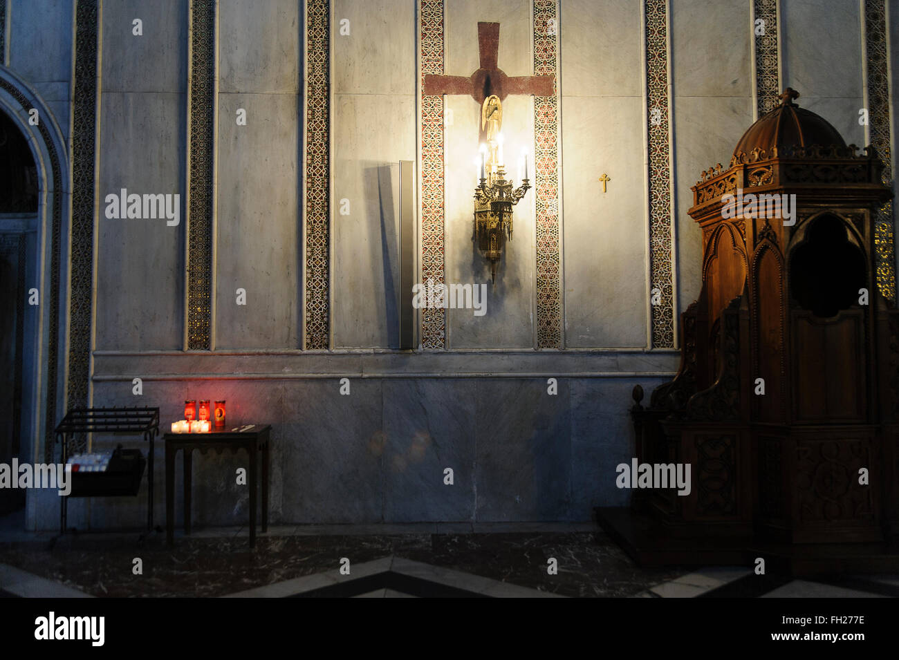 Pictures of a church Stock Photo - Alamy