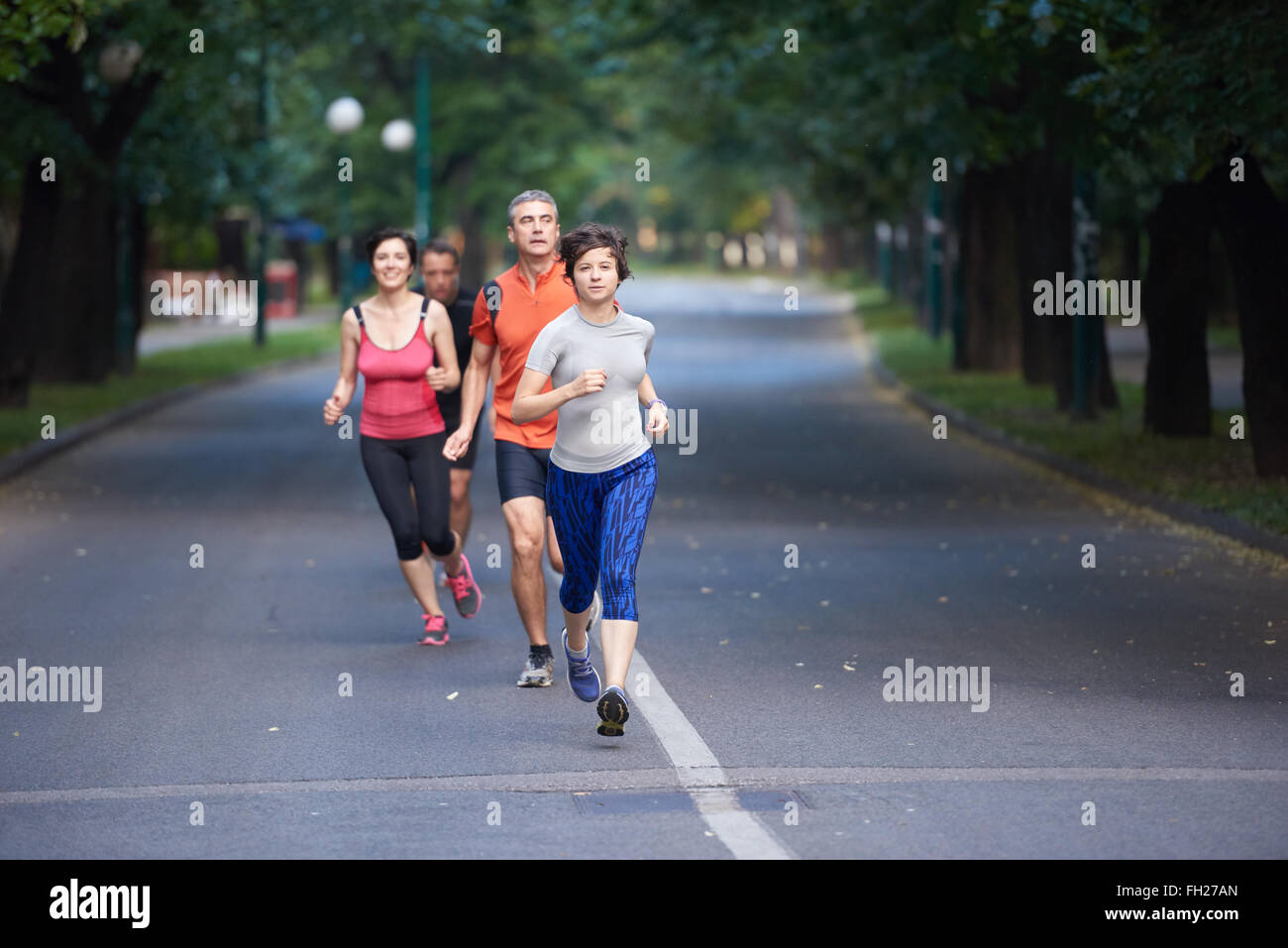 people group jogging Stock Photo - Alamy