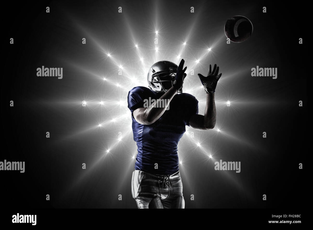 Football silhouette catching hi-res stock photography and images - Alamy