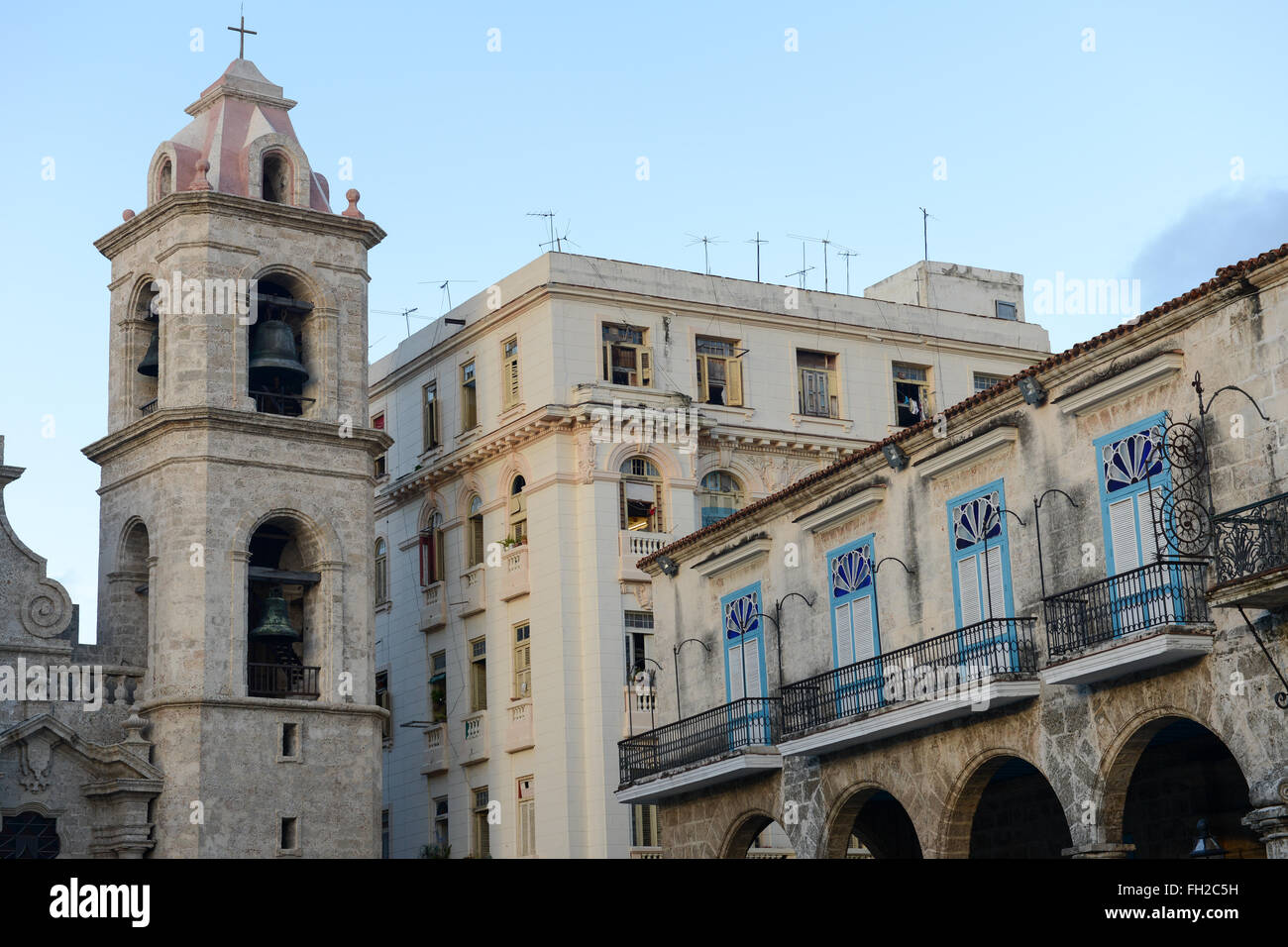 Colonial architecture on Plaza de la Catedral in Old Havana, Cuba Stock ...