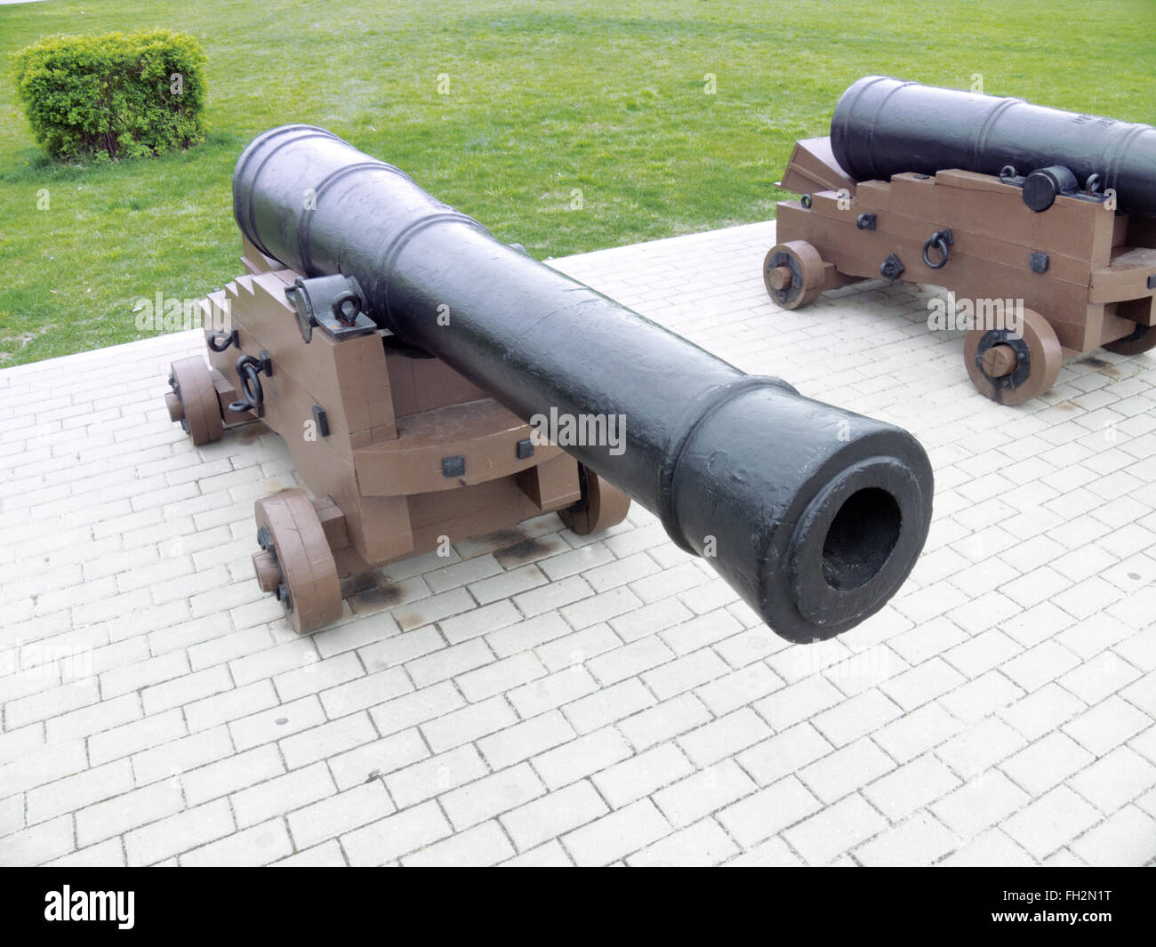 Gun carriage wheel hi-res stock photography and images - Alamy