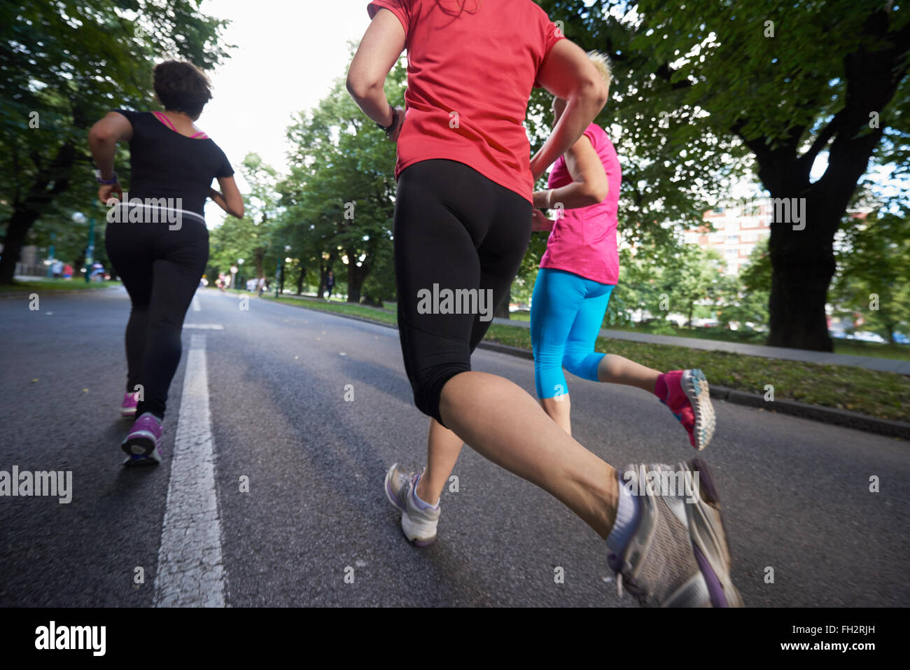 people group jogging Stock Photo - Alamy