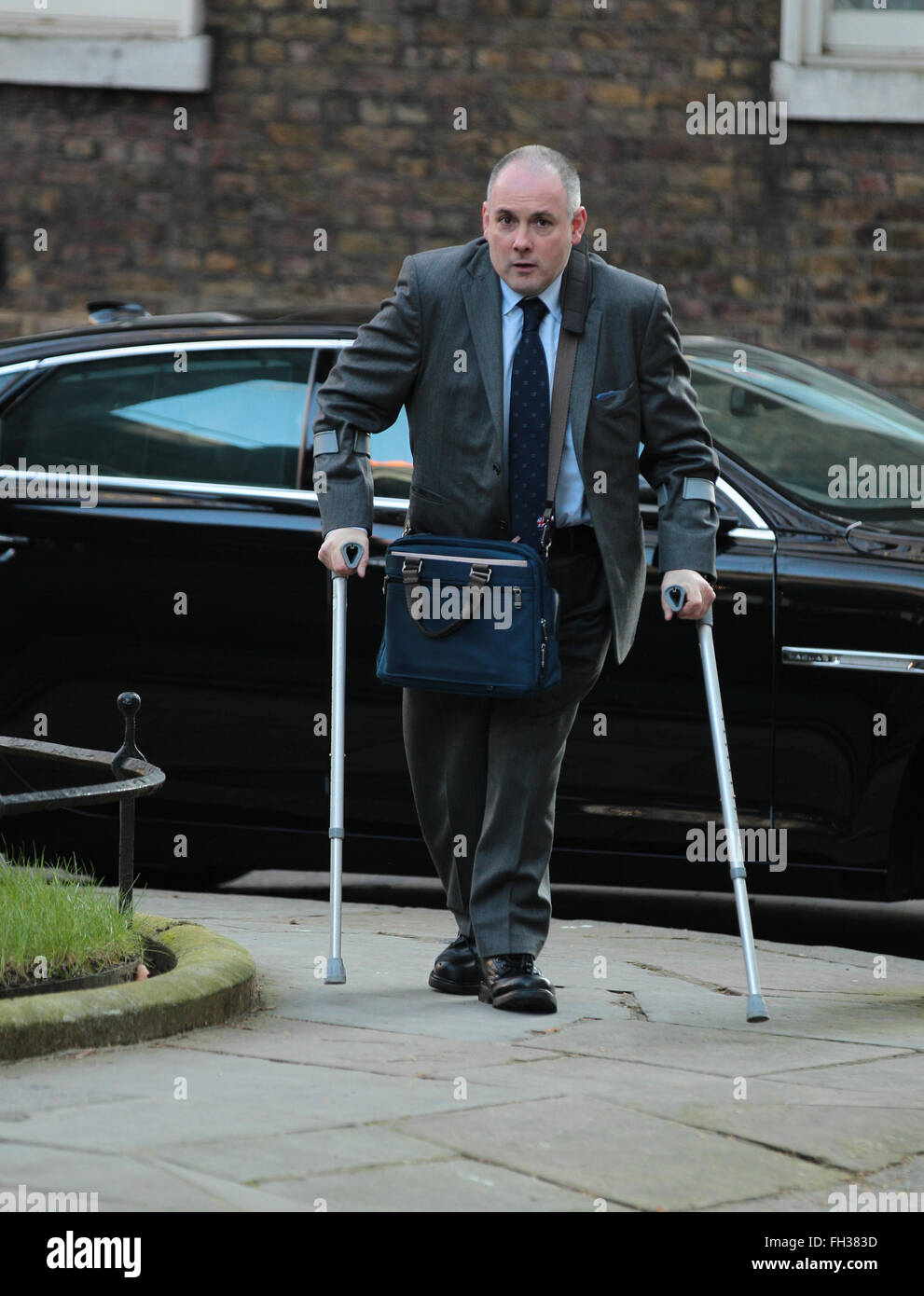 Robert halfon hi-res stock photography and images - Alamy