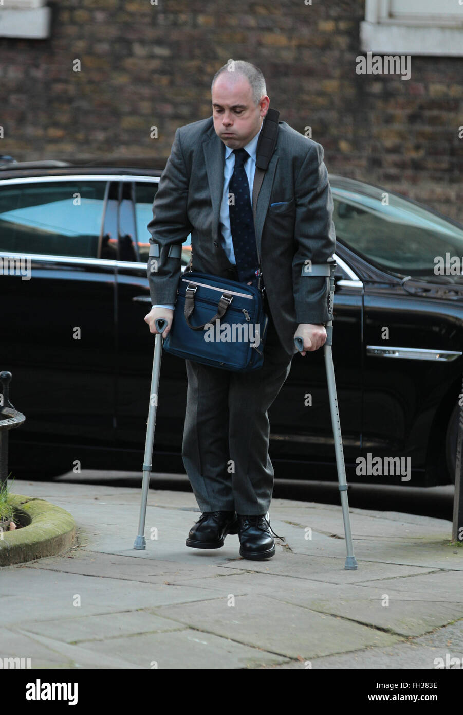 Robert halfon hi-res stock photography and images - Alamy