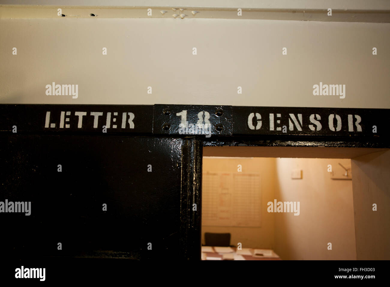 Victorian prisoners in cell hi-res stock photography and images - Alamy