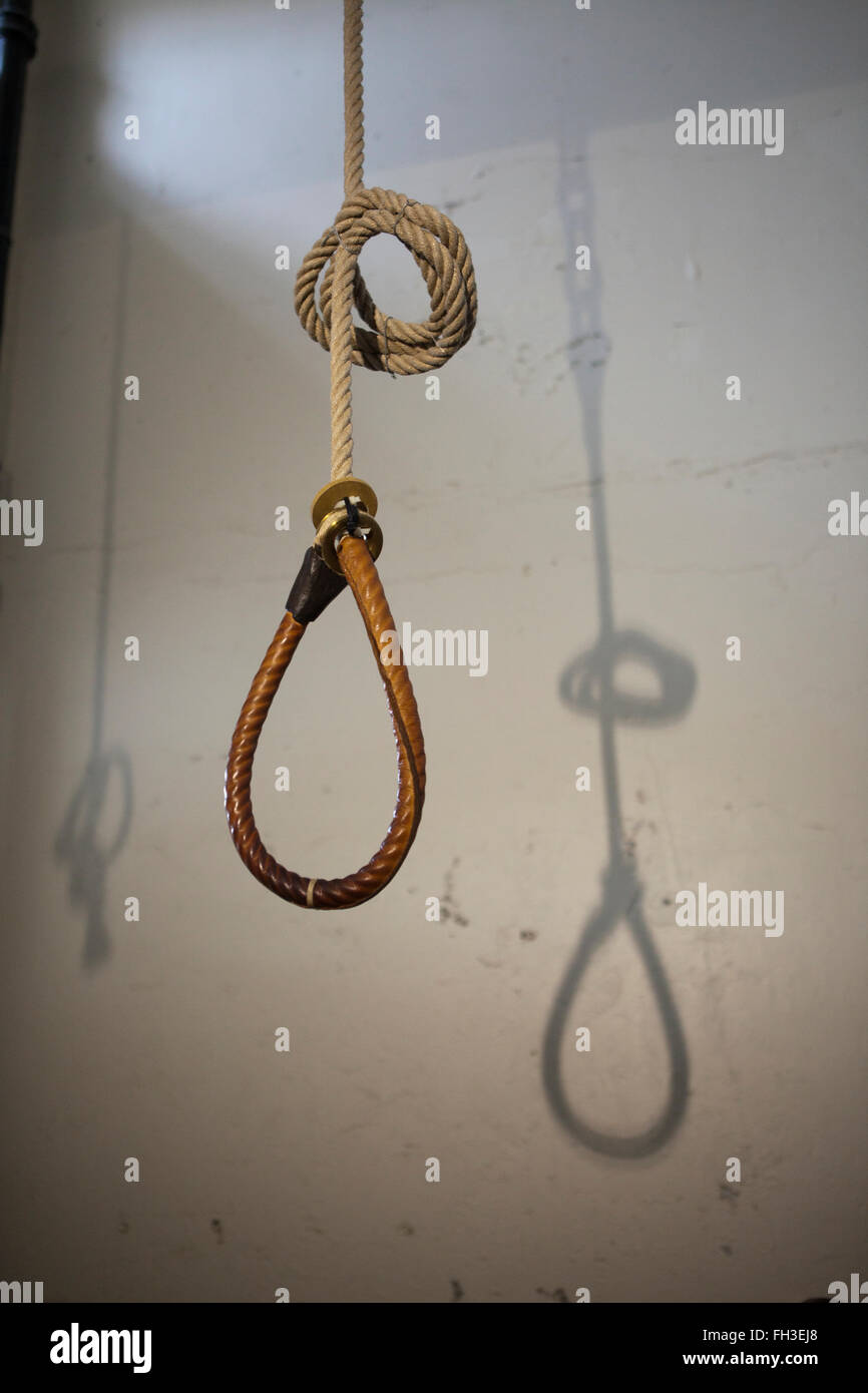 Shadow hangmans noose crumlin road hi-res stock photography and images ...