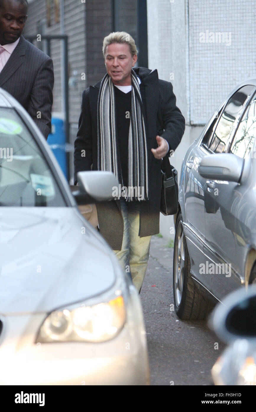 David van day dollar hi-res stock photography and images - Alamy