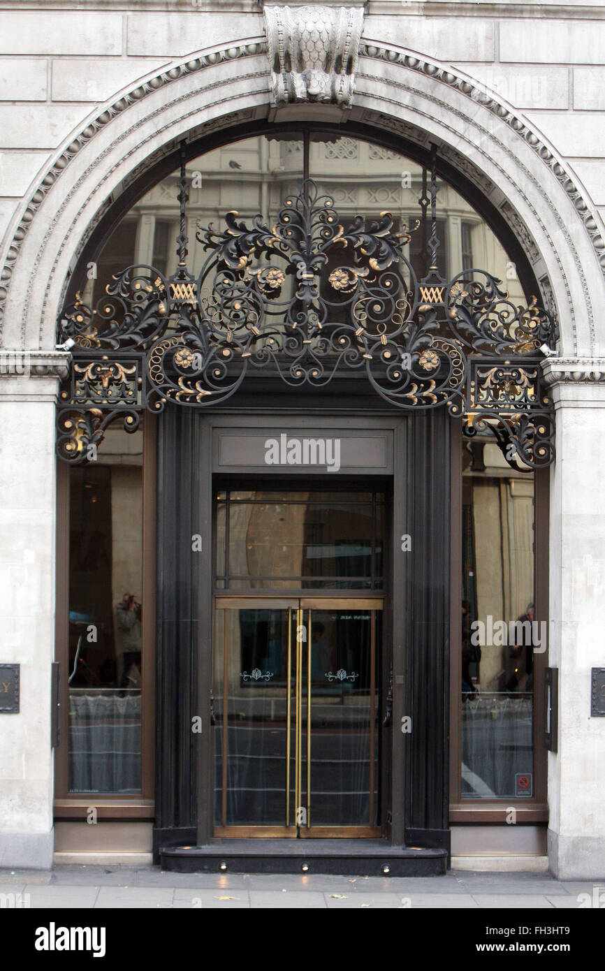 The wolseley piccadilly hi-res stock photography and images - Alamy