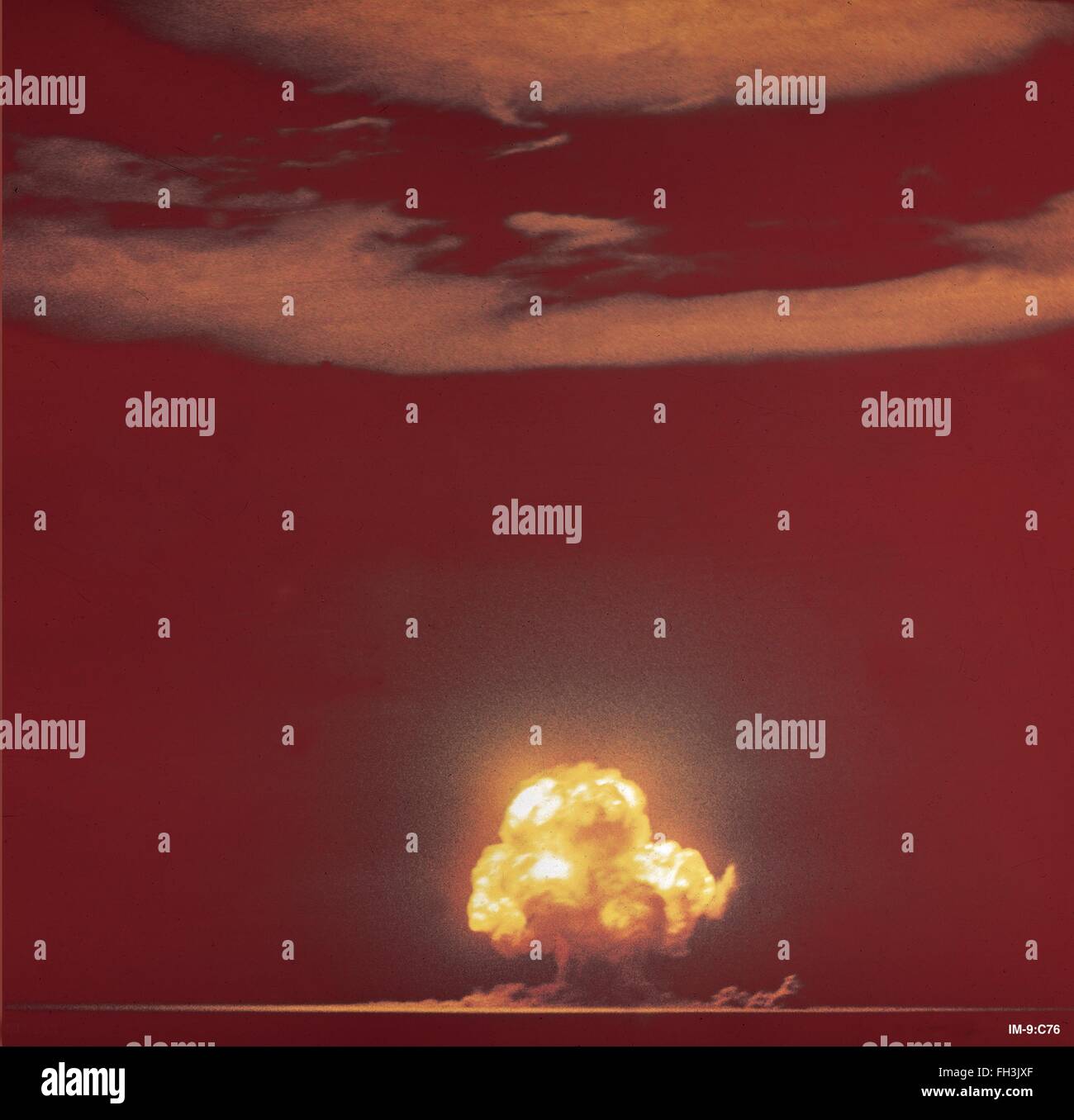 Manhattan Project Bomb Stock Photos & Manhattan Project Bomb Stock ...