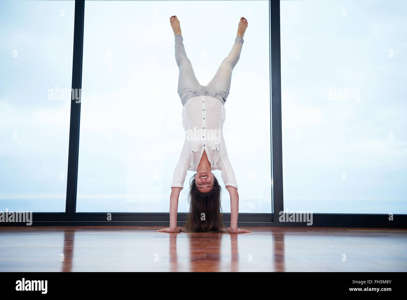 woman at home Stock Photo - Alamy