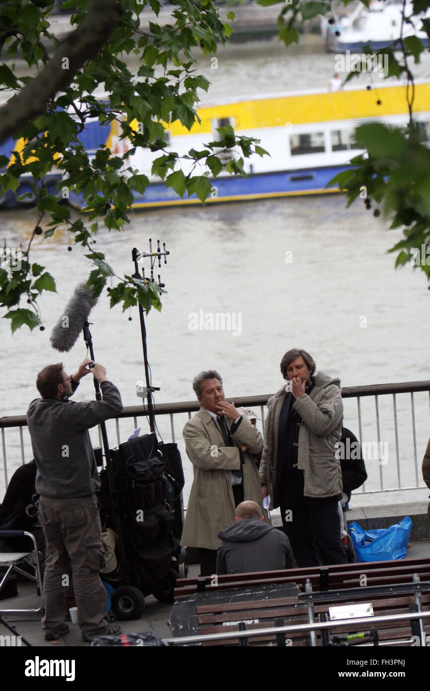 Dustin hoffman emma thompson last hi-res stock photography and images ...