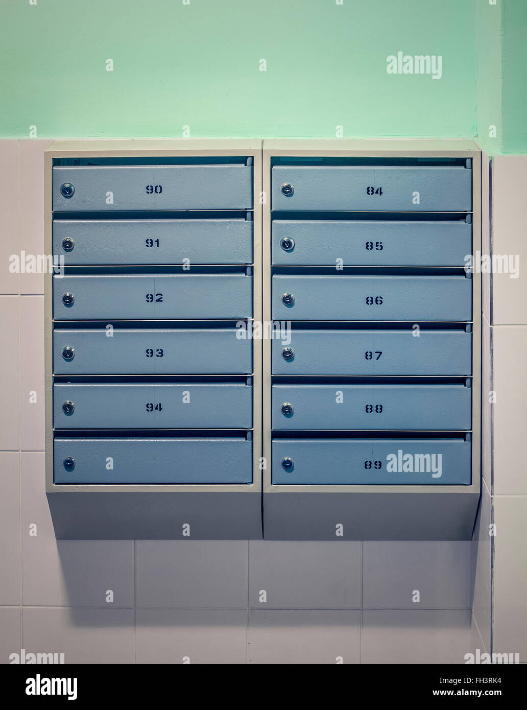 Powder boxes hi-res stock photography and images - Alamy